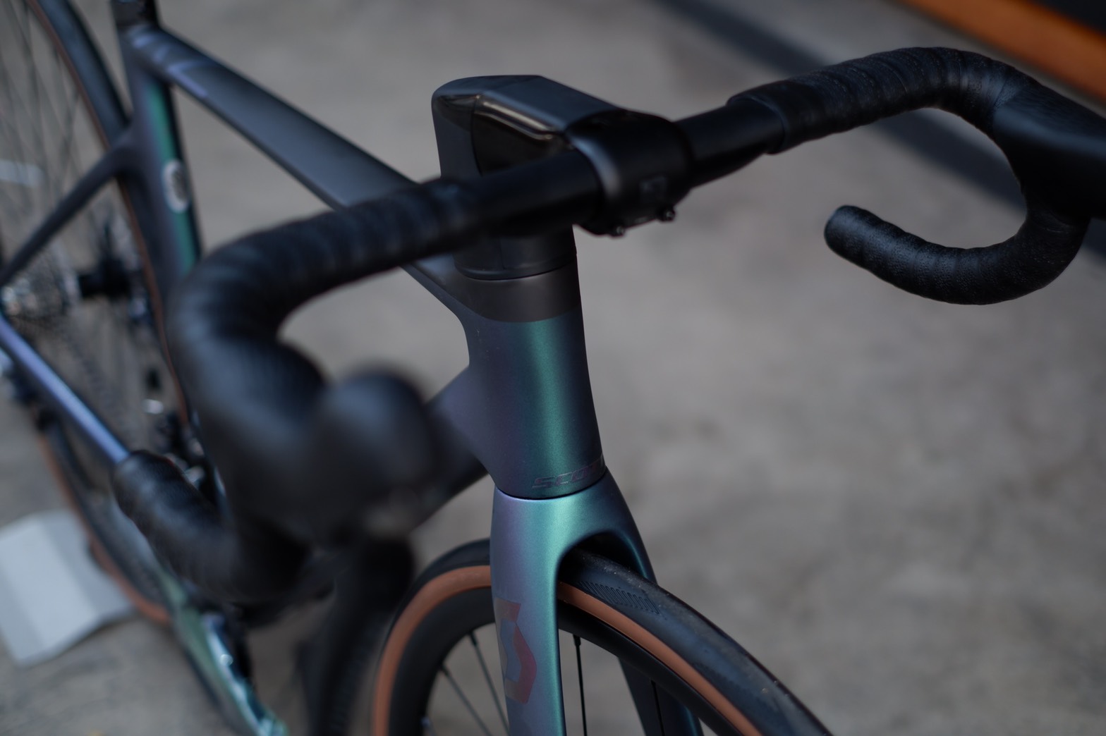 จักรยานเสือหมอบคาร์บอน Scott ADDICT RC 30 2021